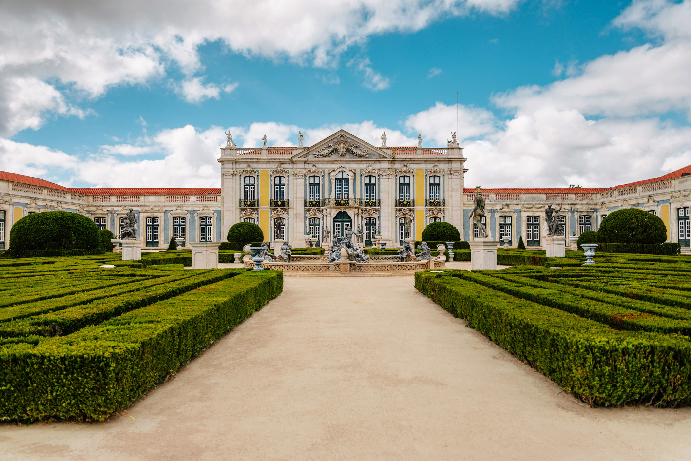 The History of the Gardens and Palace of Queluz - Sintra